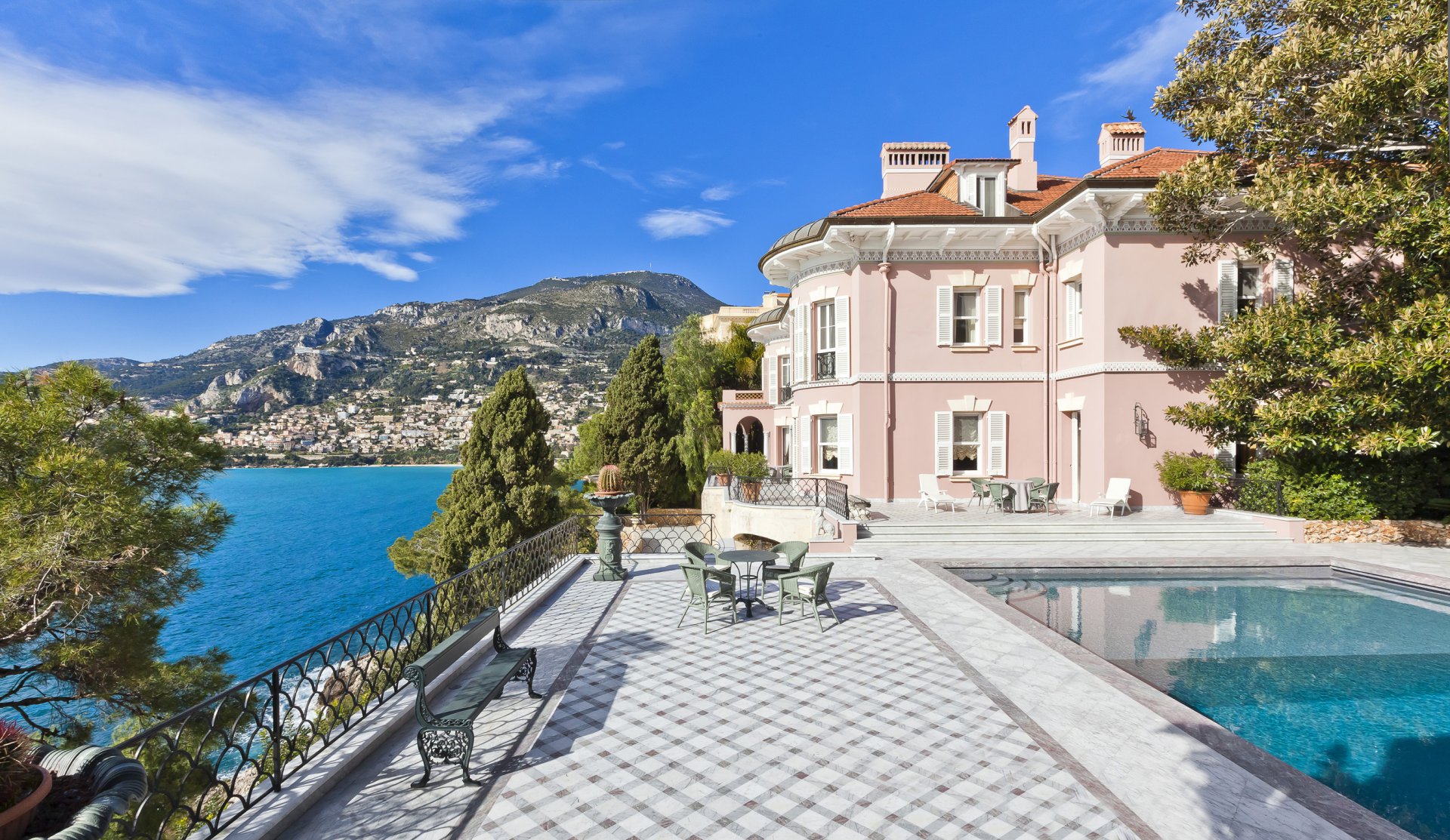 Villa Belle poque Mise Prix record 90 Millions Roquebrune Cap villa-belle-poque-mise-prix-record-90-millions-roquebrune-cap