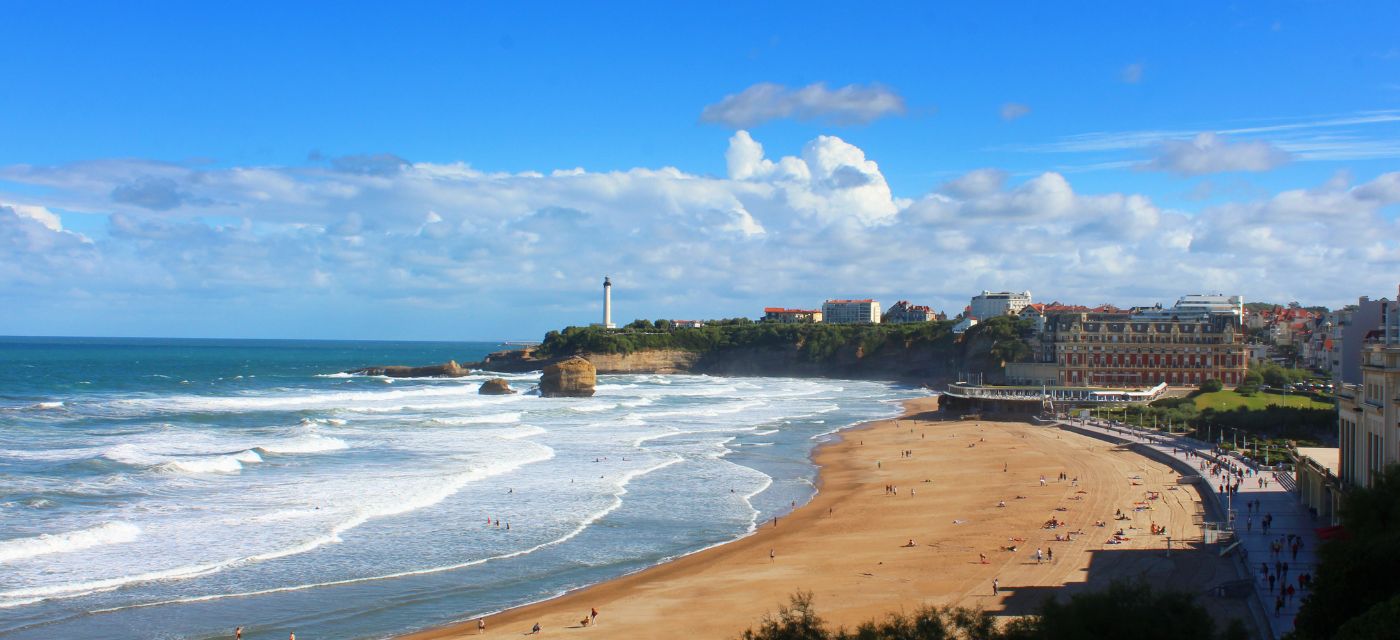 Immobilier Biarritz : 20 000 € le m² pour un appartement en front de ...