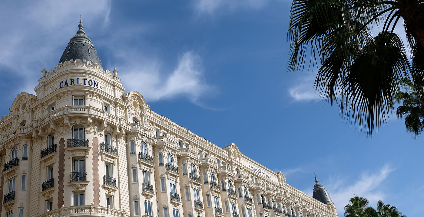 Cannes: Le Carlton rouvre après trois ans de travaux - MySweetimmo