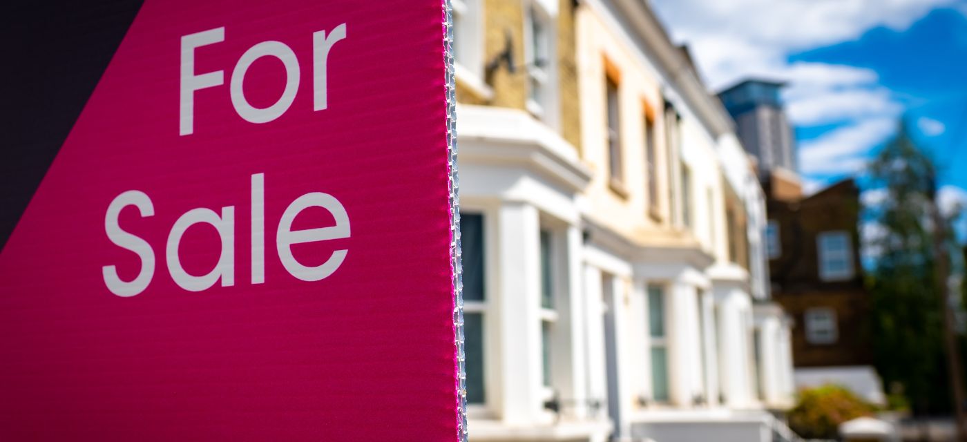 Immobilier Angleterre : Une propriété soumise à un risque d’inondation se vend entre 8,14 et 32 ...