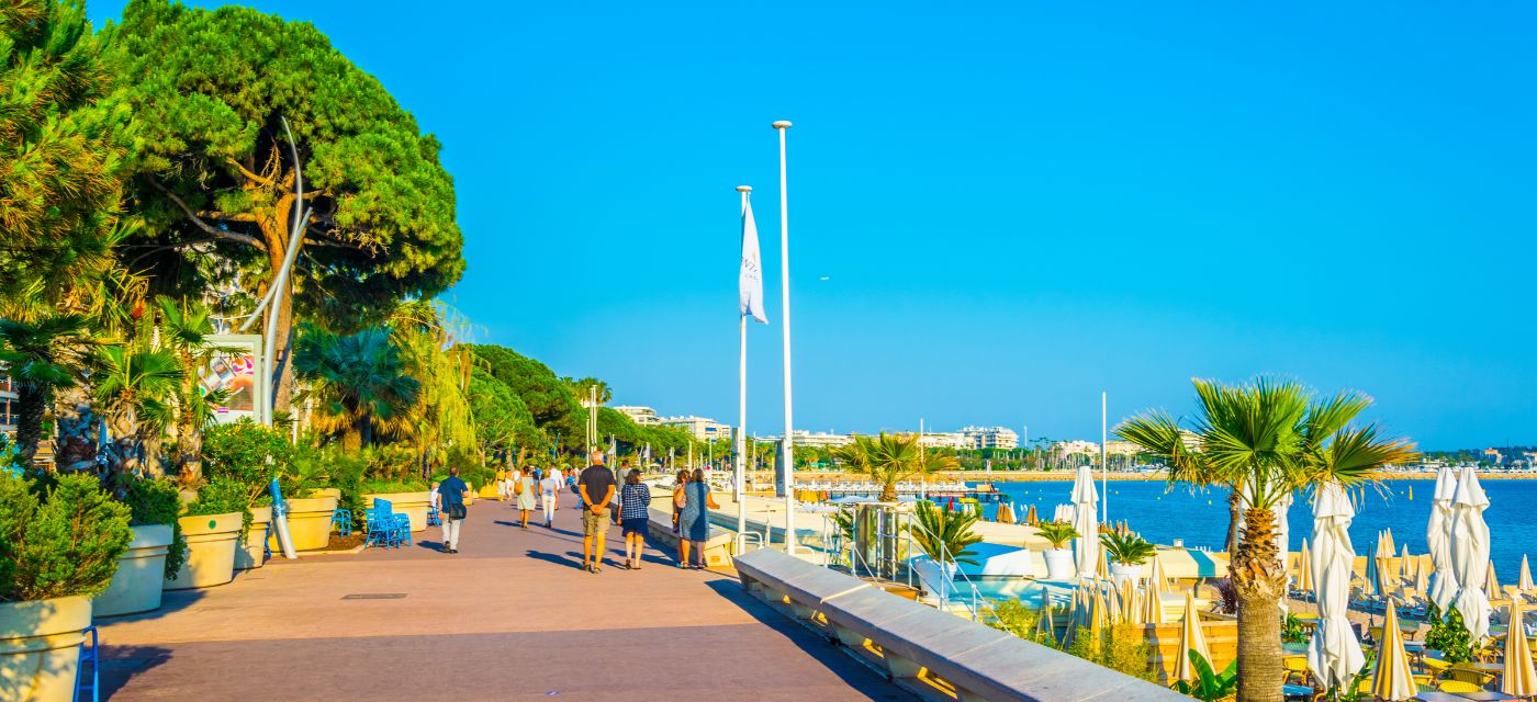 Immobilier La Croisette : 30 000 euros le mètre carrés pour un ...