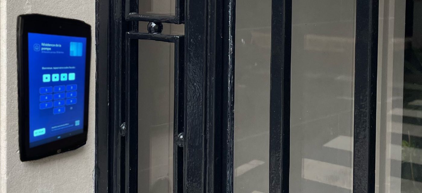 Immobilier et sécurité : Les Français veulent des digicodes ...